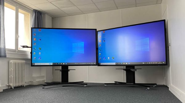 Écran interactif EAsypitch utilisé dans l'infogérance